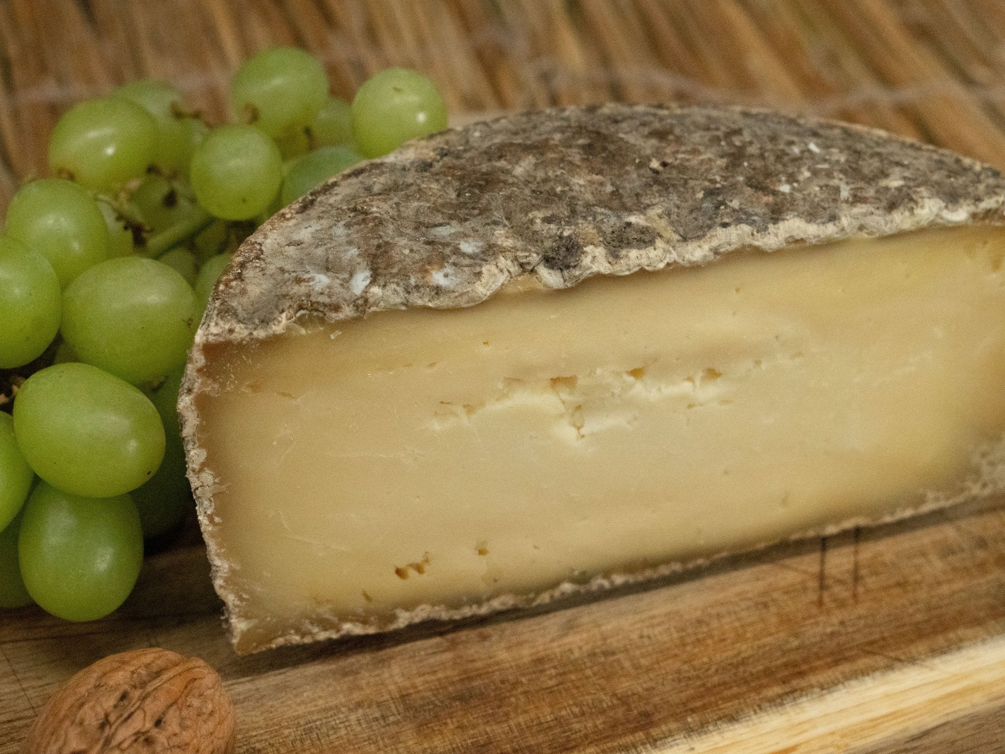 Tomme Crayeuse, Fromage de Savoie - La Dent du Chat